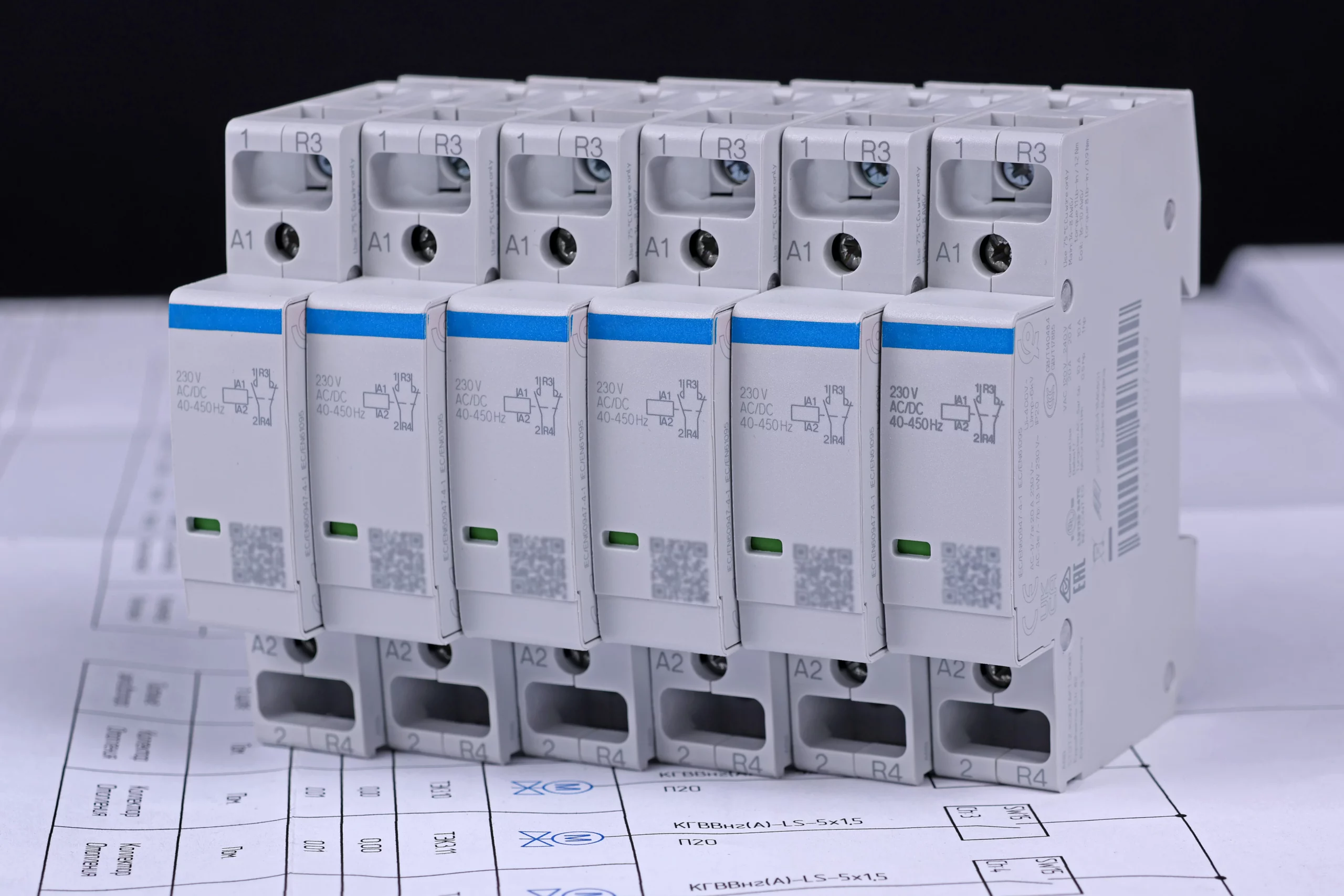 2 Pole Contactor vs single Pole Contactor - LSP